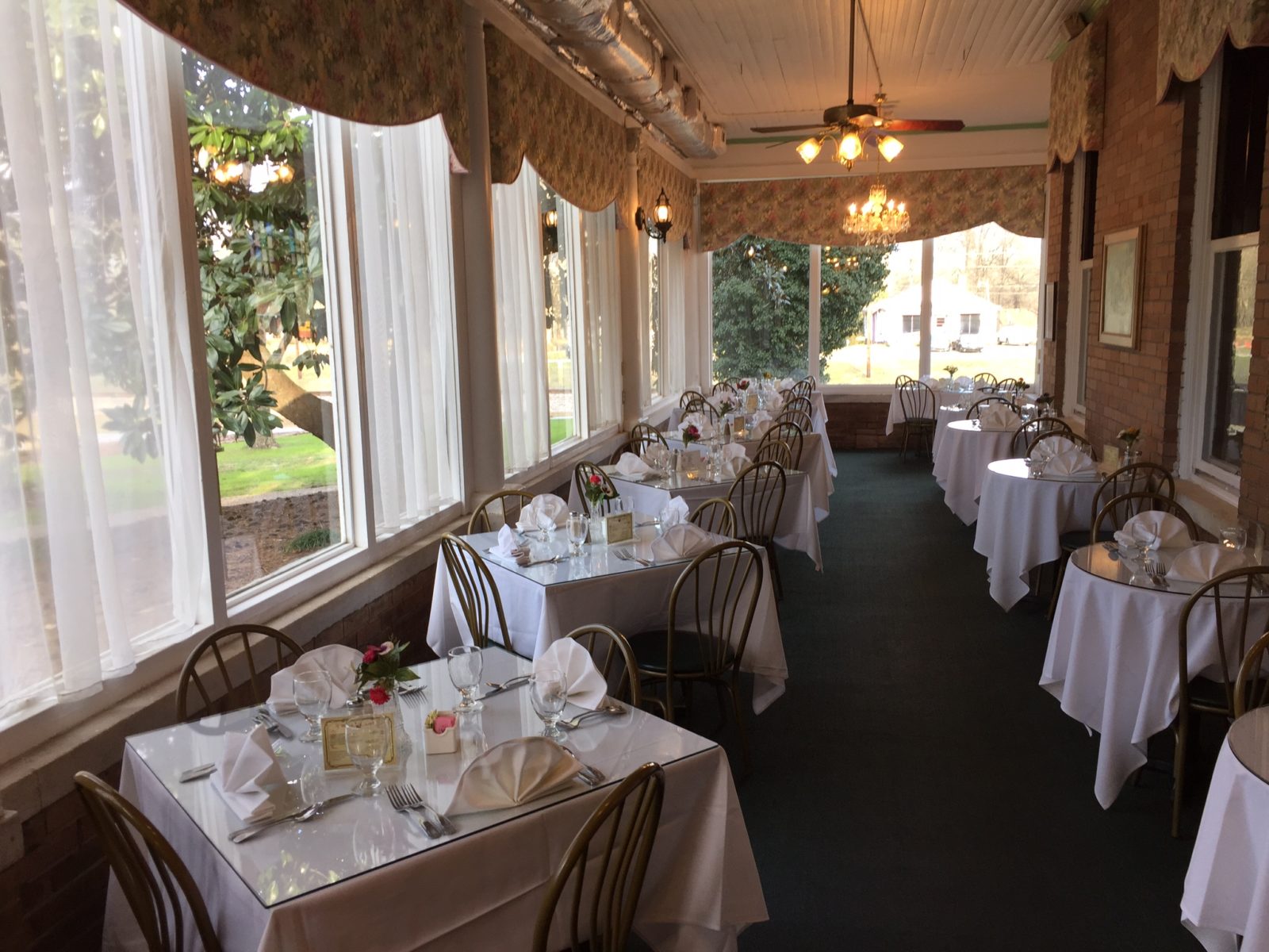 Rooms – The Green Manor